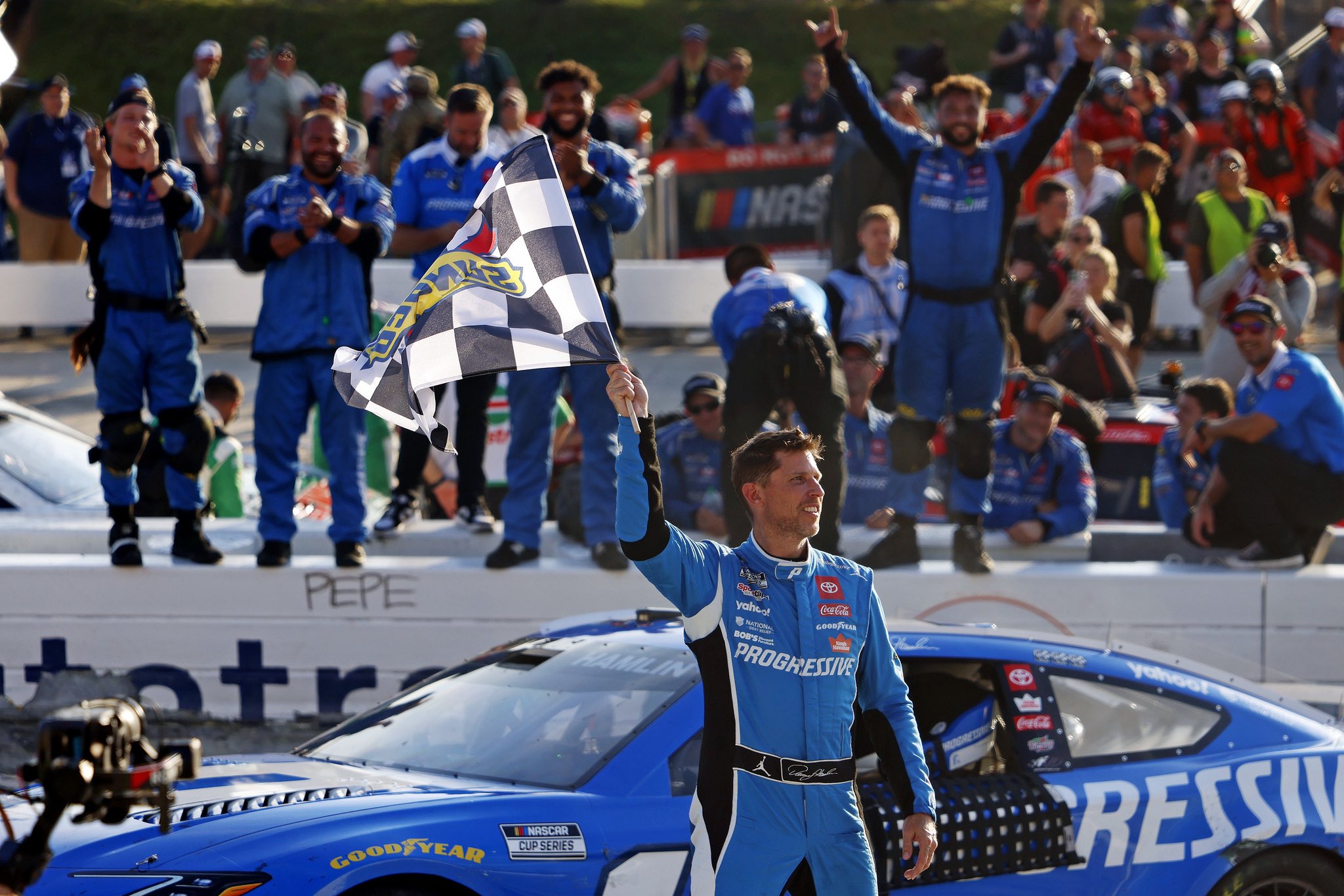 HAMLIN WINS WILD NASCAR FINISH AT DOVER; BRISCOE SECOND